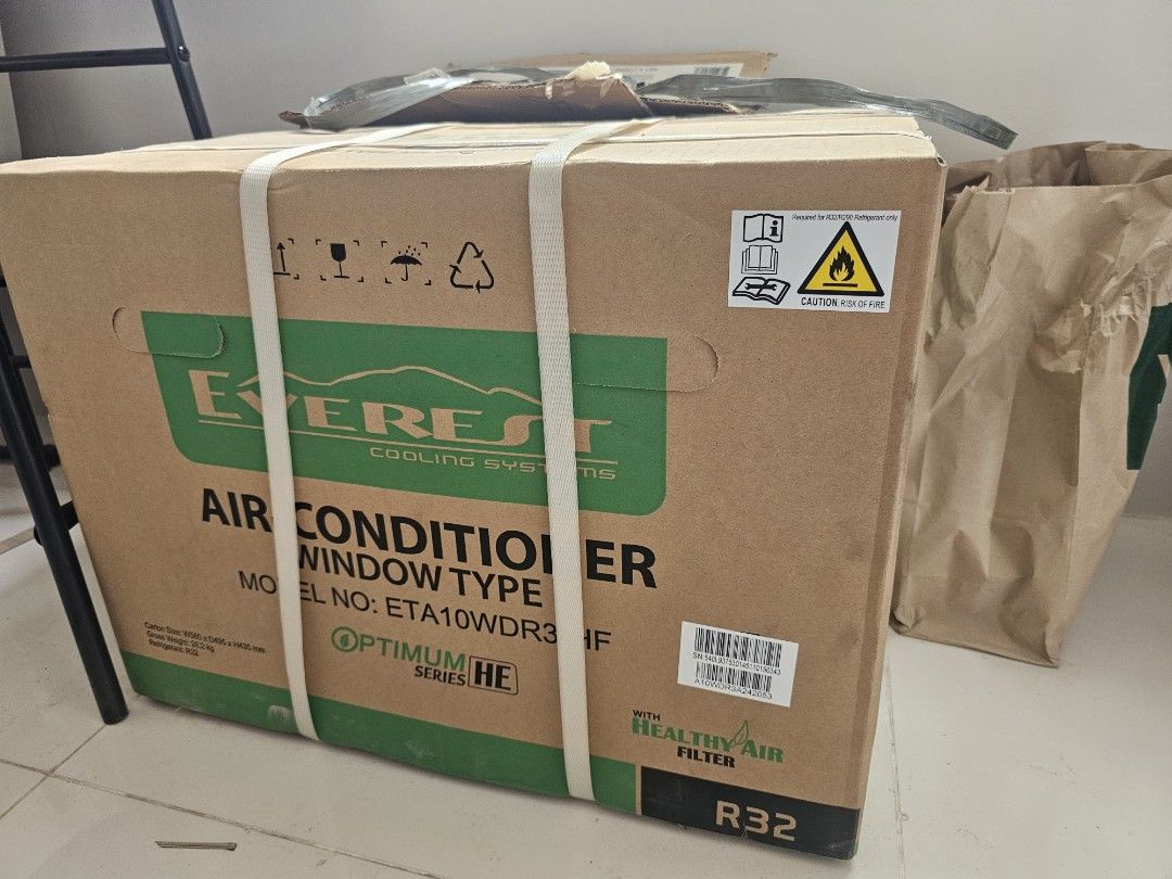 Everest Window Type Aircon 1HP, TV & Home Appliances, Air Conditioning ...
