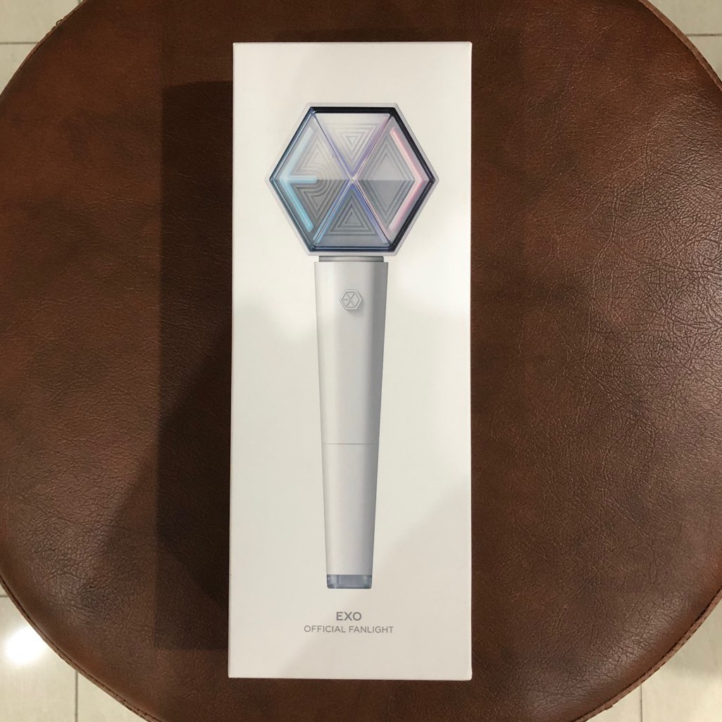Exo Official Lightstick Version 3, Hobbies & Toys, Memorabilia ...