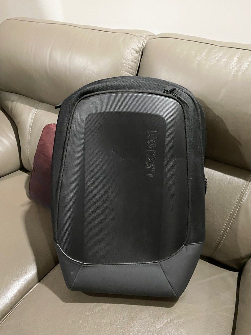 Gaming laptop bag, Luxury, Bags & Wallets on Carousell