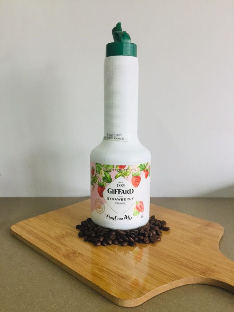 Giffard Strawberry Fruit for mix 1Liter, Food & Drinks, Beverages on ...
