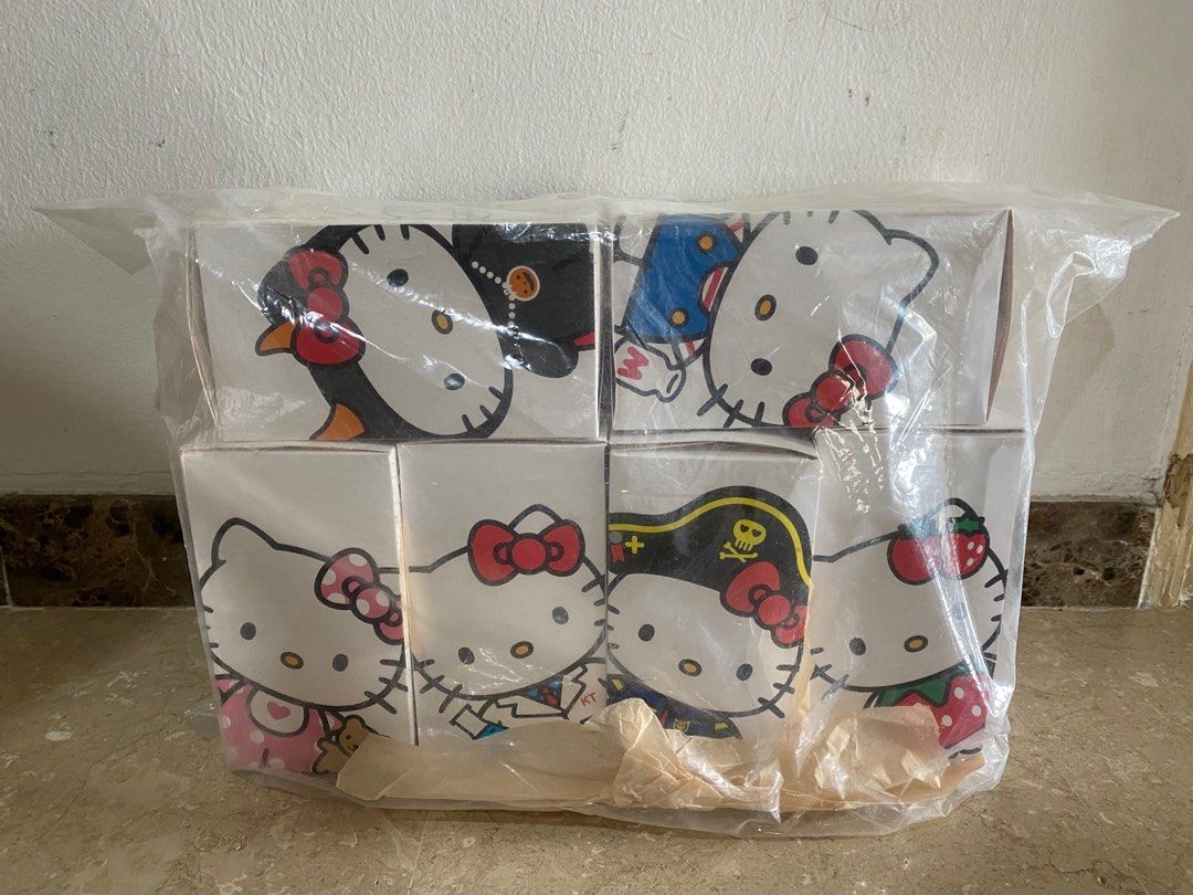 Hello Kitty Collection Brand New (24 units total), Hobbies & Toys, Toys ...