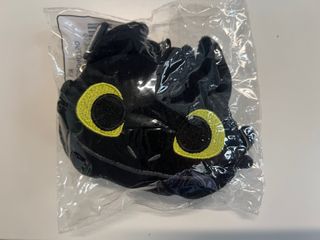 Toothless Neck Pillow (how to train your dragon), Hobbies & Toys ...