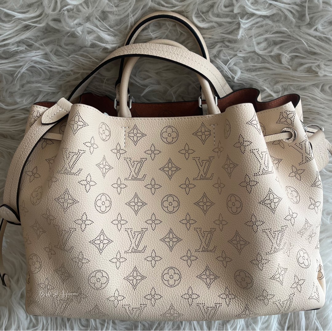 Louis Vuitton Bella Tote, Luxury, Bags & Wallets on Carousell
