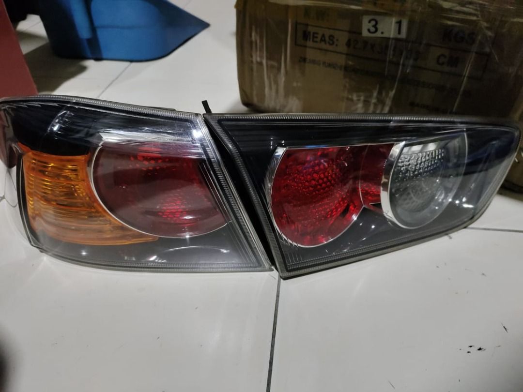 Mitsubishi Lancer / Inspira tail light rear light rear lamp lampu ...