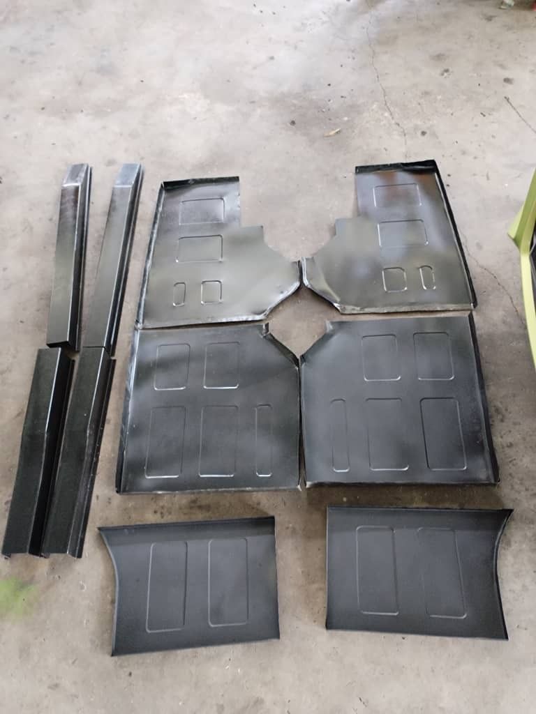 Morris minor floor board and chassis, Auto Accessories on Carousell