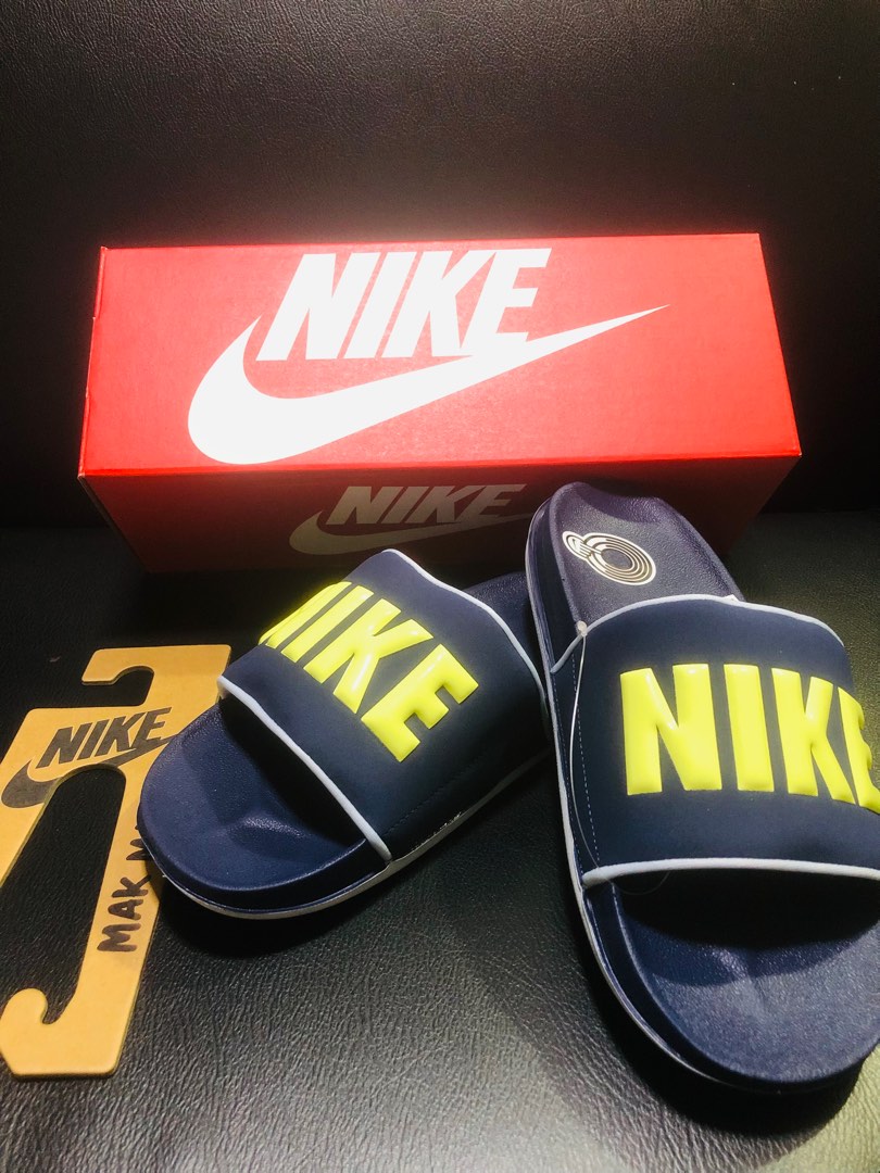 Nike Offcourt, Men's Fashion, Footwear, Slippers & Slides on Carousell