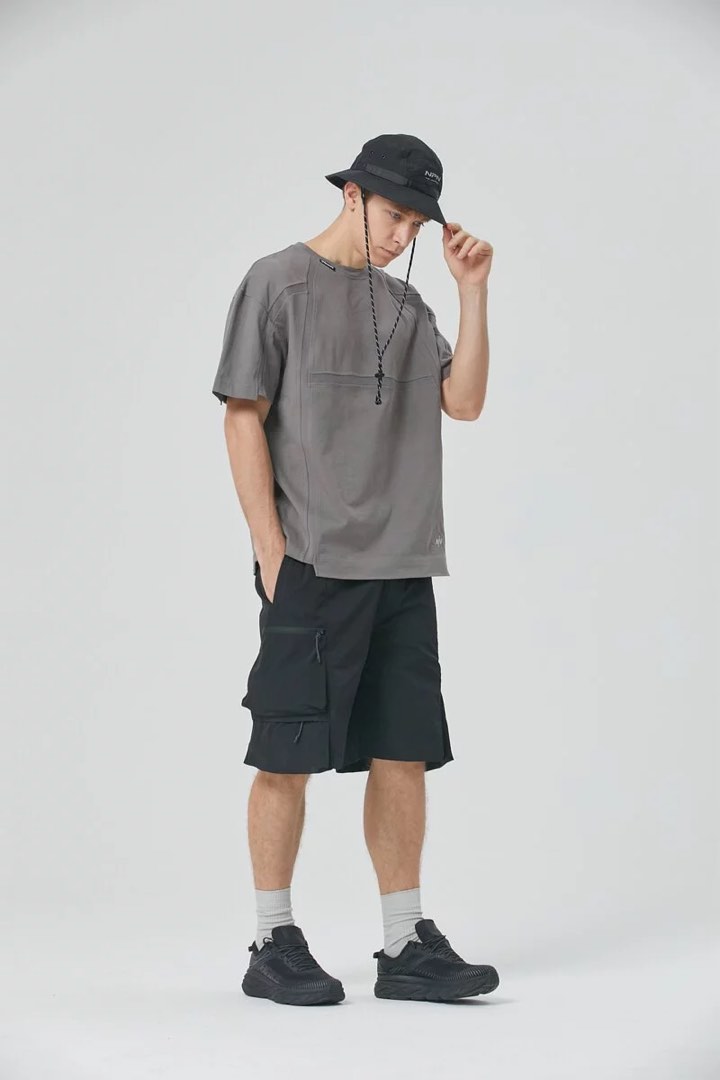 Nine Point Nine - Black Expert Utility Techwear Shorts, Men's Fashion ...