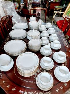 Noritake Dinnerware Set, Furniture & Home Living, Kitchenware ...