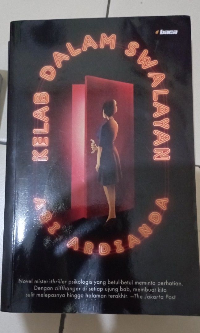 Novel Kelab Dalam Swalayan, Buku & Alat Tulis, Buku di Carousell