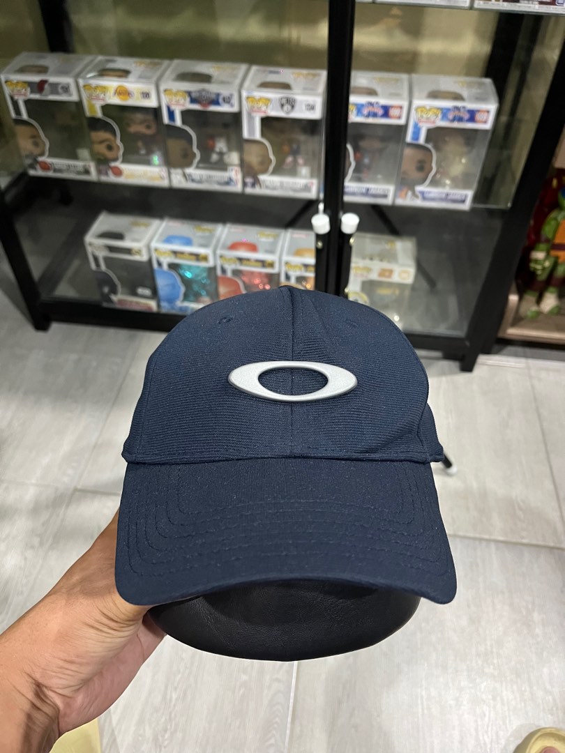 Oakley Flex Fit Cap /Navy Blue /Small to Medium, Men's Fashion, Watches ...