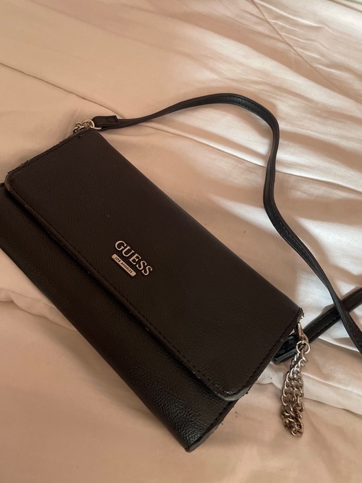 ORIGINAL AUTHENTIC GUESS WALLET SLING BAG, Women's Fashion, Bags ...