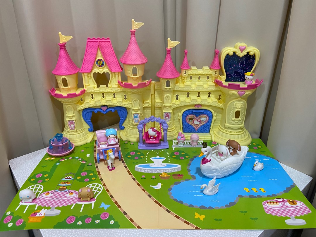 Sanrio Castle Toys Set Hello Kitty Little Twin Stars My Melody Piano ...