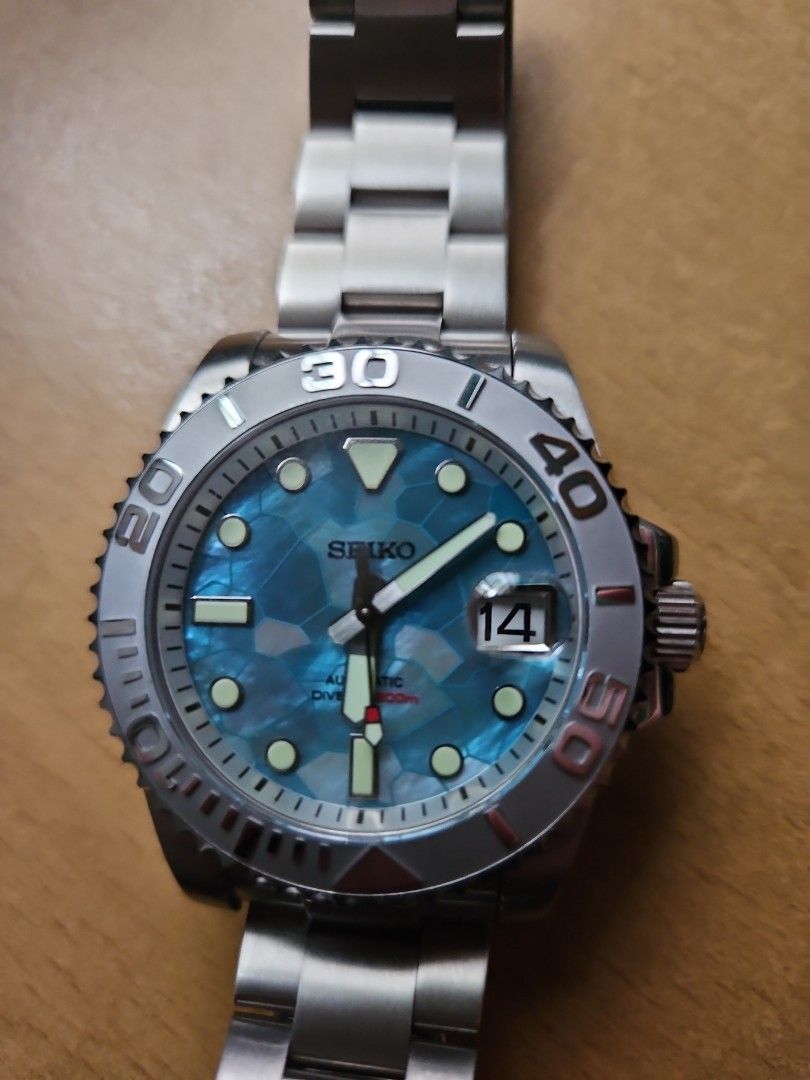 Seiko mod Mother of Pearl iridescent clamshell design pattern blue NH35 ...