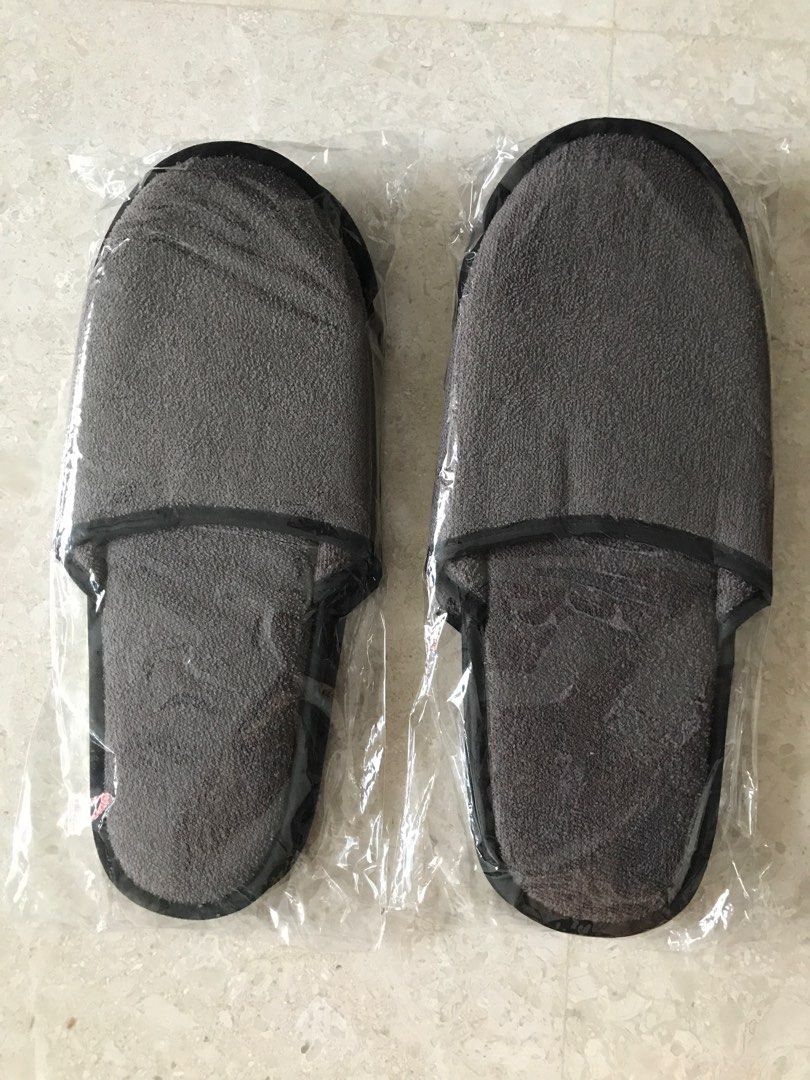 Singapore Airlines Business Class slippers, Luxury, Sneakers & Footwear ...
