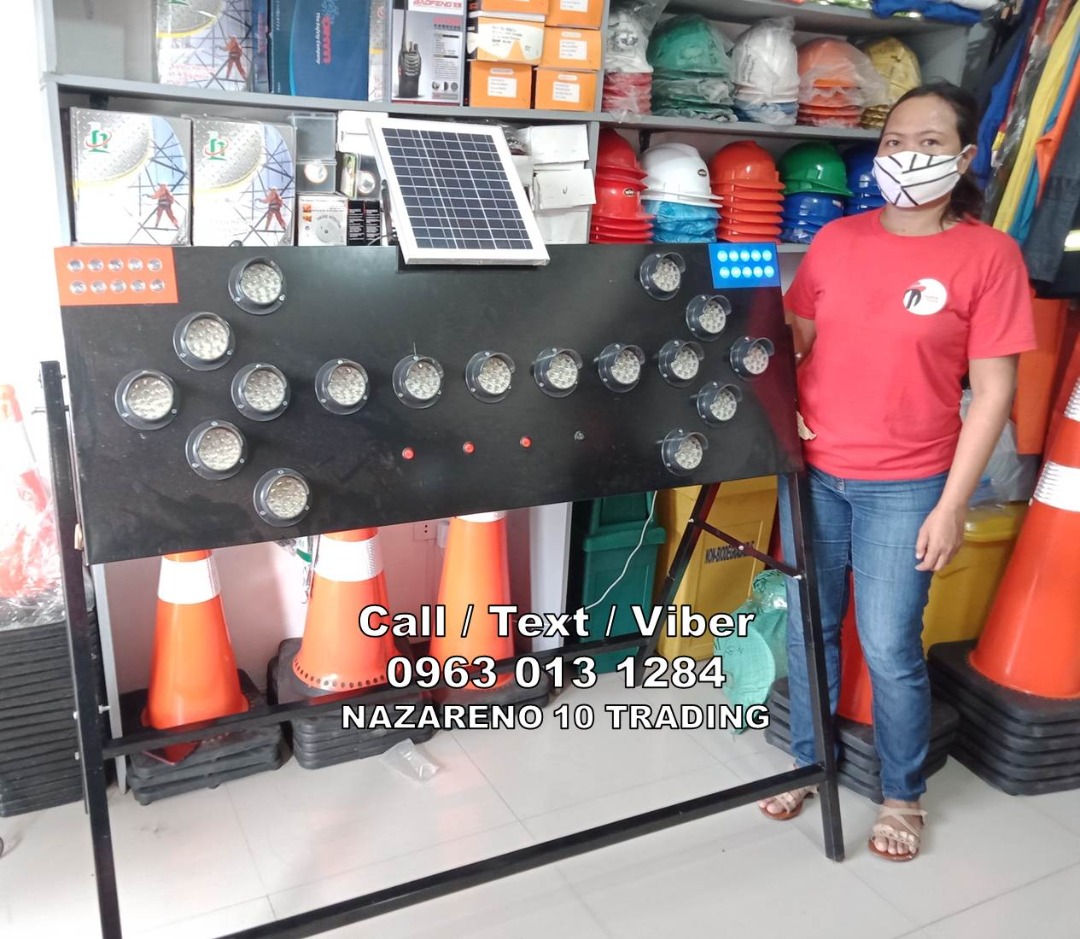 Solar Arrow Board Road sign Blinker Black and yellow, Commercial ...