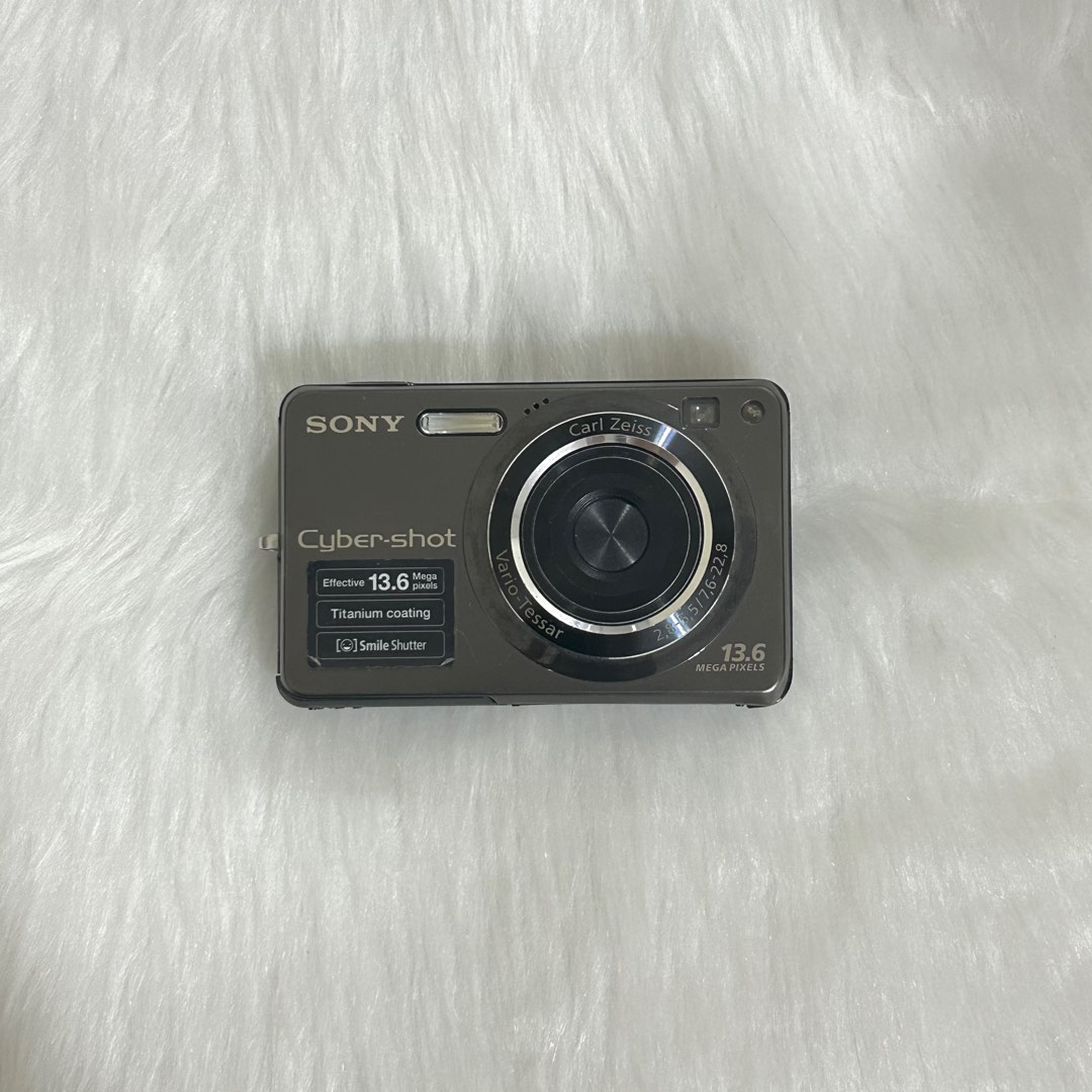 SONY CYBERSHOT DSC W300, Photography, Cameras on Carousell