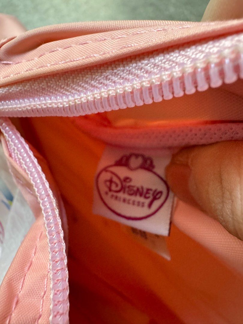 Tas Roda Koper Sekolah Anak Disney Princess PRELOVED, Fesyen Wanita ...