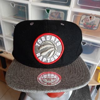 Toronto Raptors, Men's Fashion, Watches & Accessories, Cap & Hats on ...