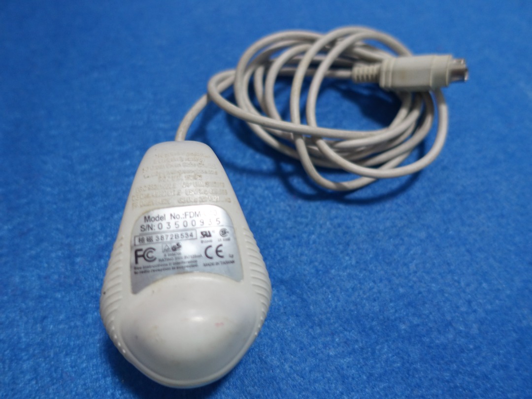 Trackball Finger Held Mini PS2 Mouse (Model: FDM-G10), 電腦＆科技, 電腦周邊及配件 ...