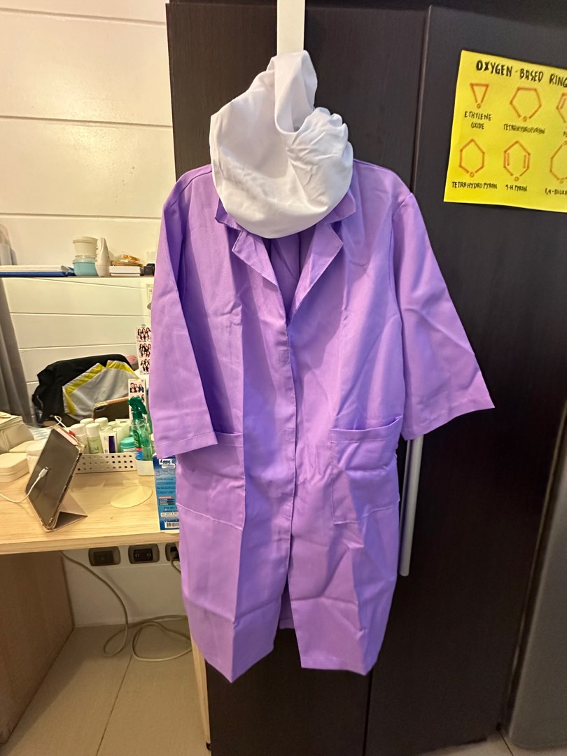 UST FOP (Faculty of Pharmacy) Laboratory Gown / Lab Coat (Velcro & No ...
