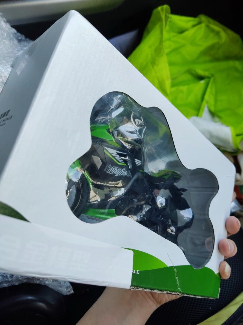 1/12 Die Cast model replica Kawasaki Ninja motorcycle bike, Hobbies & Toys, Toys & Games on ...