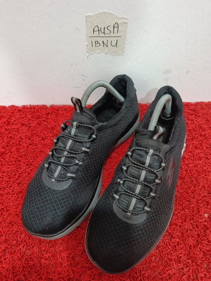 7.5UK Skechers Slip On Bertali, Men's Fashion, Footwear, Sneakers on ...