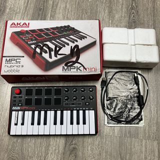 Akai Professional MPK Mini Play DJ Portable Keyboard & MIDI Controller ...