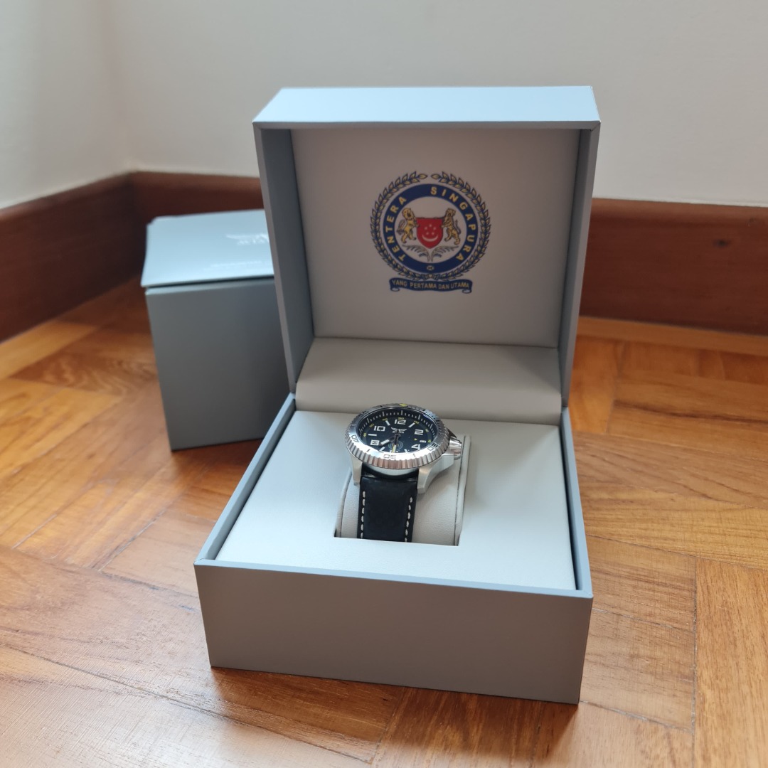 [BRAND NEW IN BOX] SAF Aviator Swiss Made Watch (Military Special ...