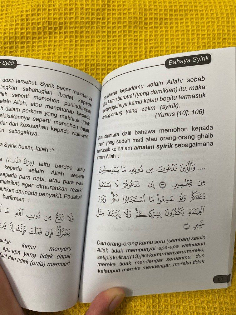 BUKU BAHAYA SYIRIK KEDUDUKAN AQIDAH DALAM ISLAM, Hobbies & Toys, Books ...