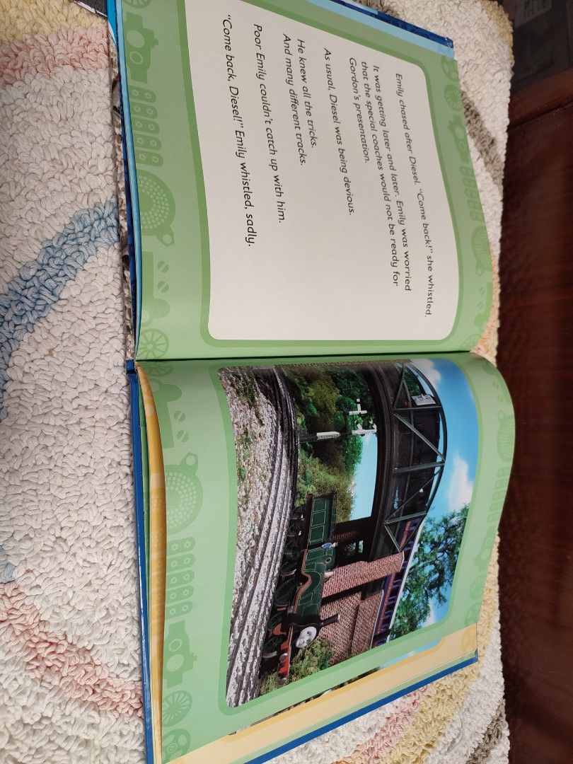 Buku Thomas & Friends, Buku & Alat Tulis, Buku Anak-Anak di Carousell