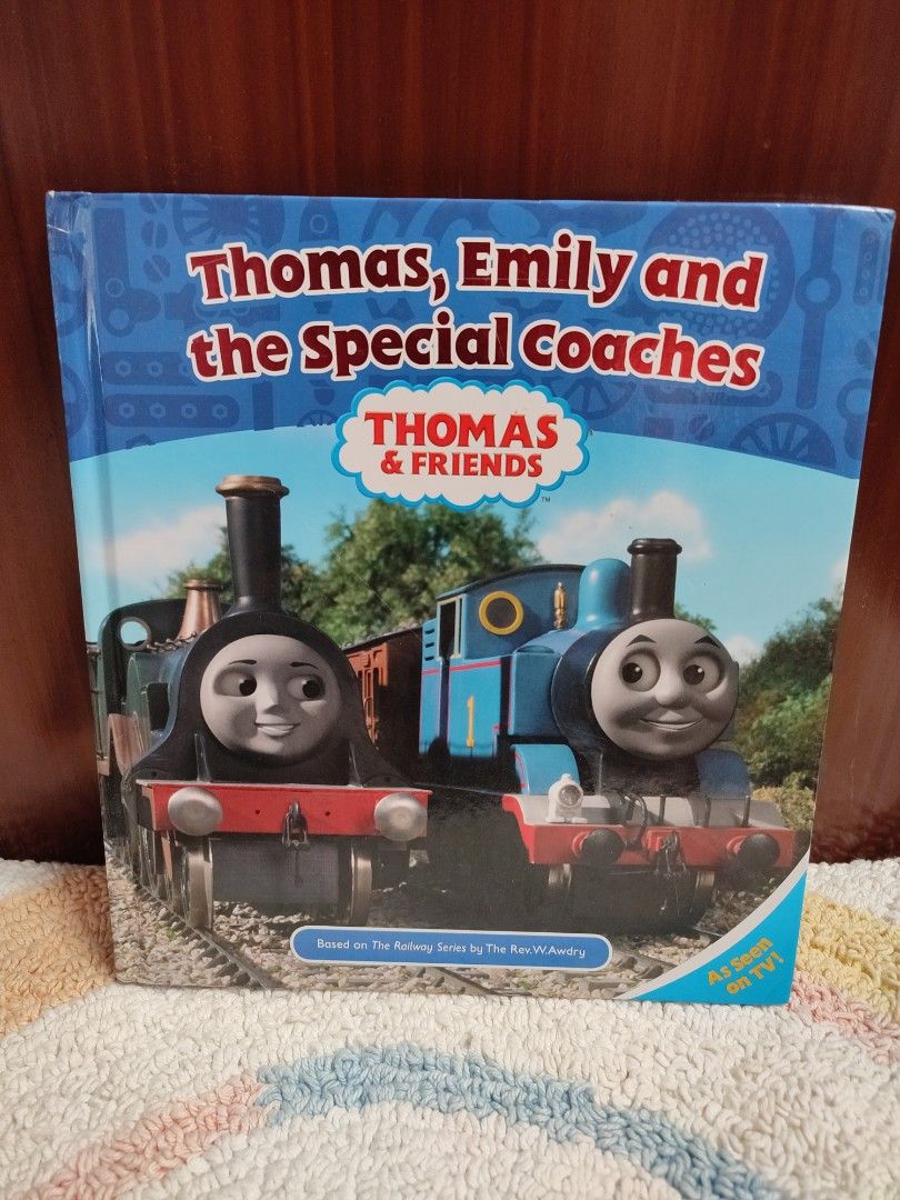 Buku Thomas & Friends, Buku & Alat Tulis, Buku Anak-Anak di Carousell