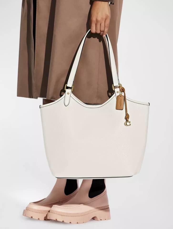 Coach Day Tote Perfect for Everyday Tote 3 Colors Avail, Women's ...