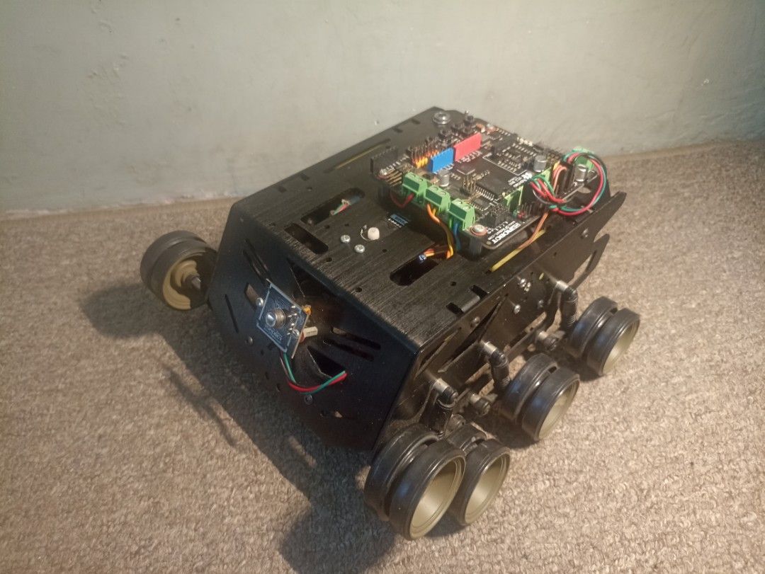 DFROBOT Romeo V R Arduino With Motor Driver Include Mechanical Devastor Robot Kit Barang