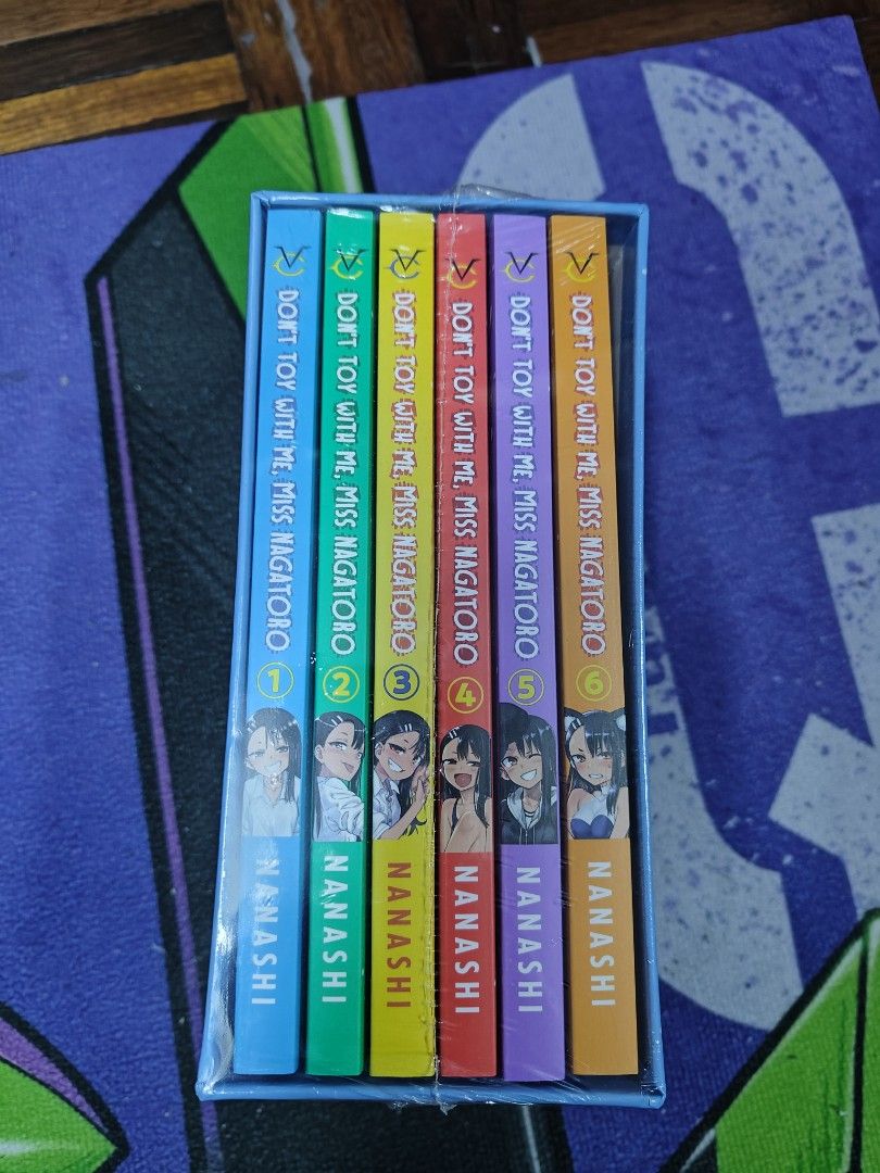 Don't toy with me Miss Nagatoro Manga Box Set 1, Hobbies & Toys, Toys ...