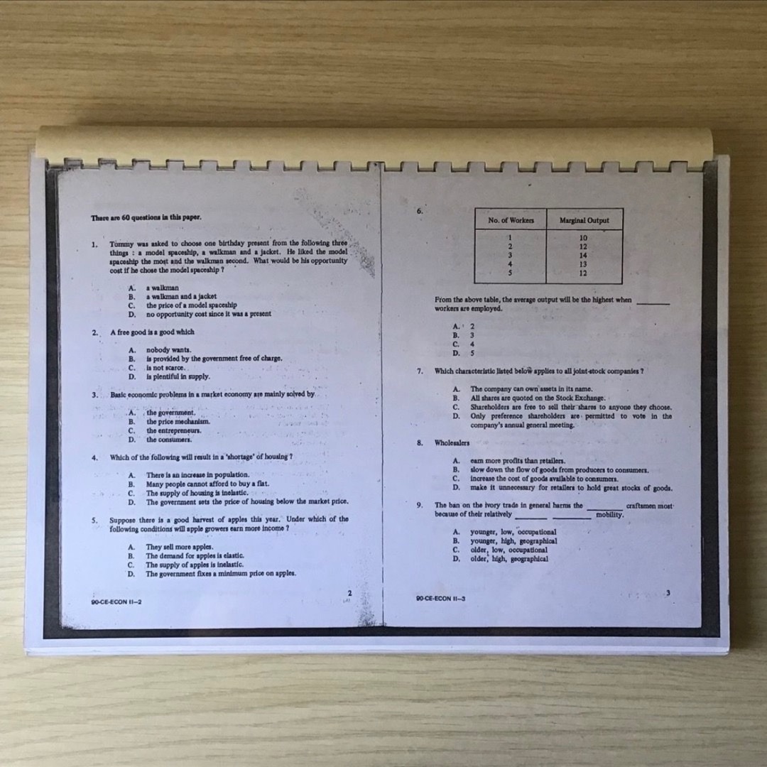 DSE Economics CE MC by year & CE LQ by topic, 興趣及遊戲, 書本 & 文具, 書本及雜誌 - 補充練習 - Carousell