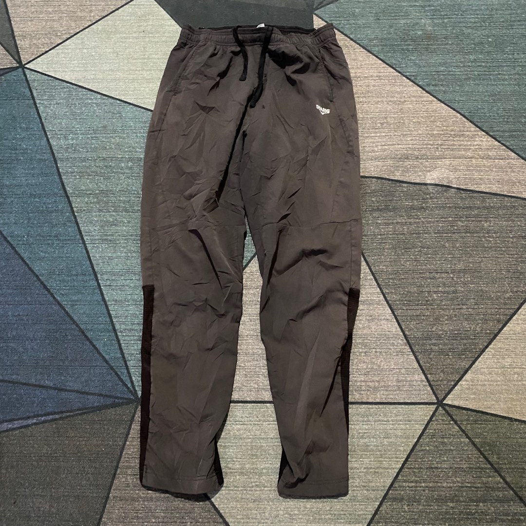 Duarig Trackpants, Women's Fashion, Bottoms, Jeans & Leggings on Carousell