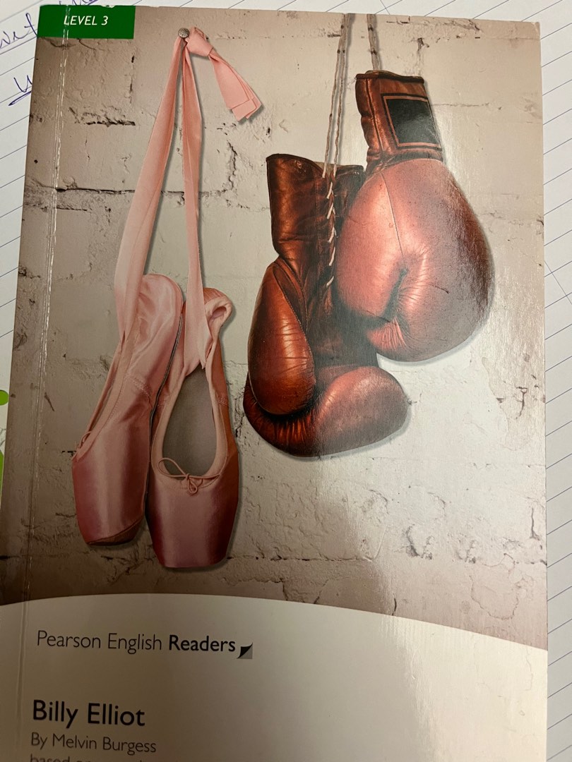 F2 story book - Billy Elliot, 興趣及遊戲, 書本 & 文具, 小說 & 故事書 - Carousell