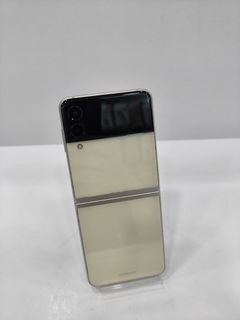 Galaxy Z Flip 5 Cream 256GB, Mobile Phones & Gadgets, Mobile Phones ...