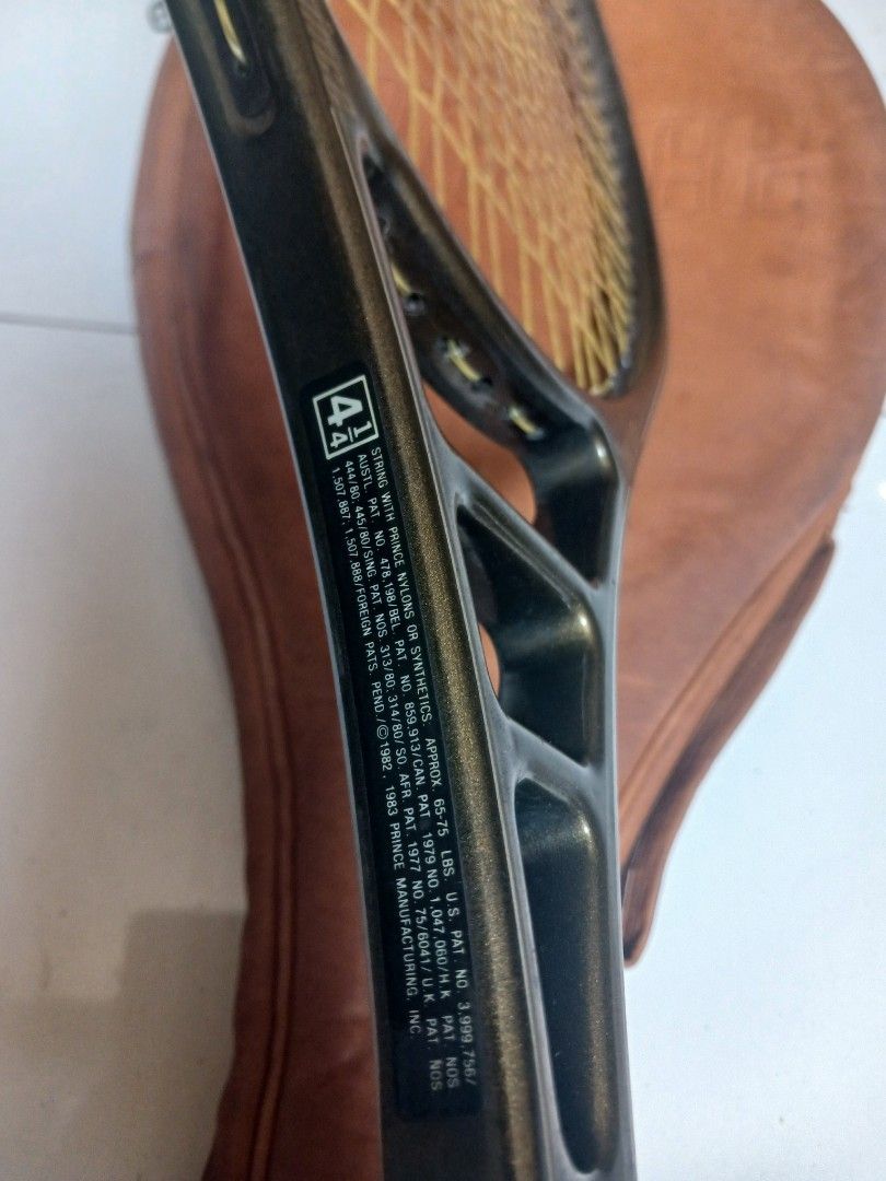 Jual raket tenis Prince boron kondisi baik, Olah Raga, Perlengkapan ...