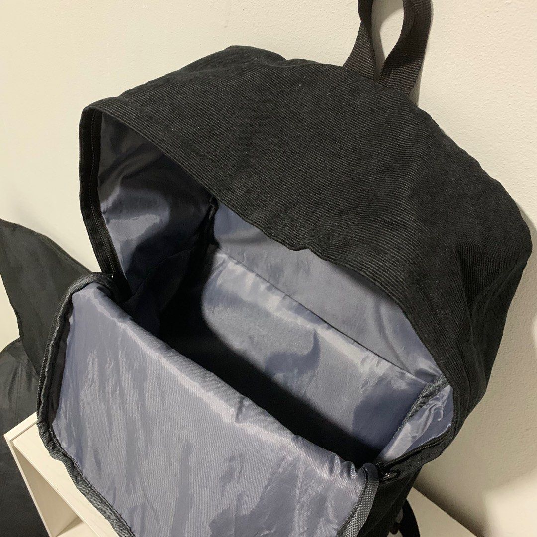 KAISON BLACK BACKPACK, Men's Fashion, Bags, Backpacks on Carousell