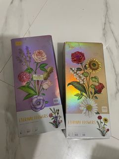 miniso lego flowers, Hobbies & Toys, Toys & Games on Carousell