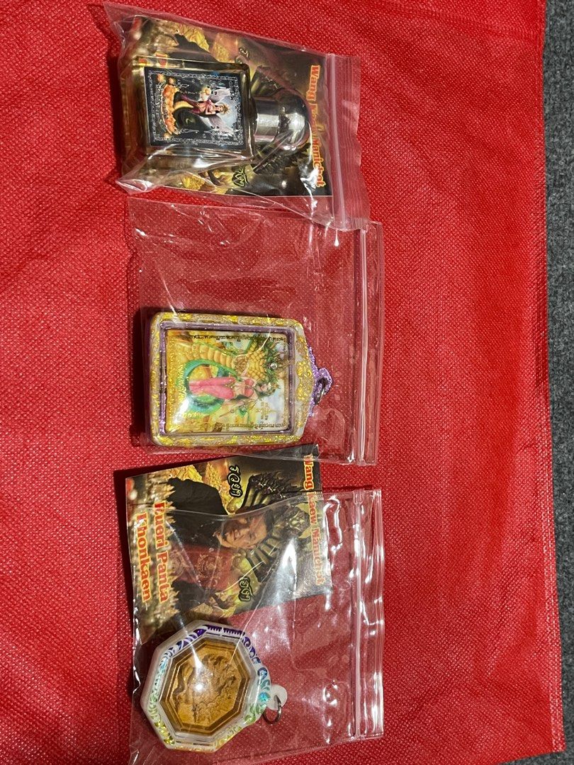 Lersi Panta amulets, Hobbies & Toys, Memorabilia & Collectibles ...