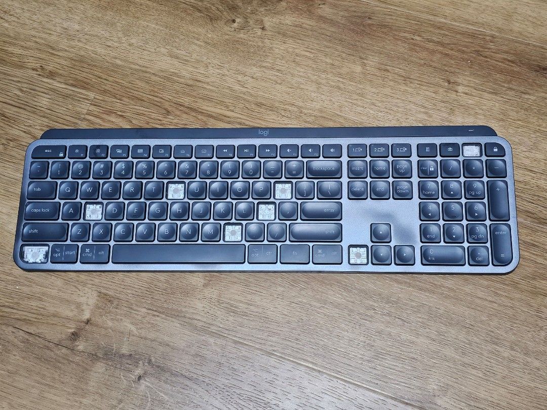 Logitech MX Keys keycaps and Hinge, Computers & Tech, Parts ...