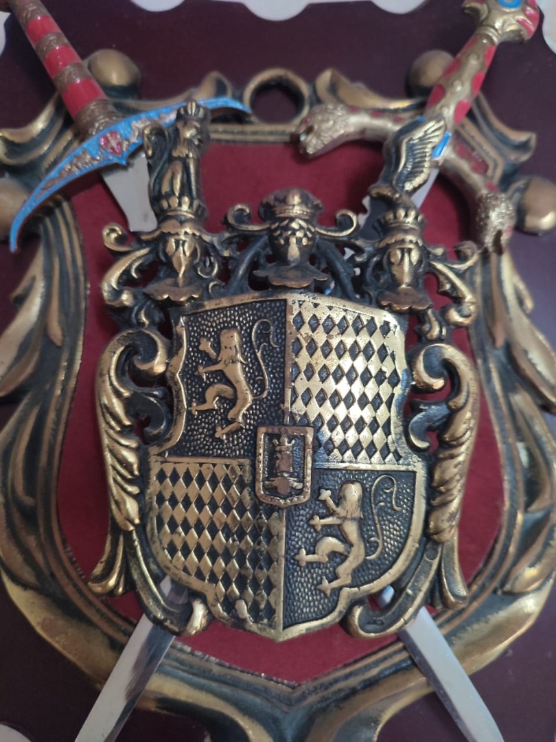 Medieval Collectible Shields, Hobbies & Toys, Collectibles ...