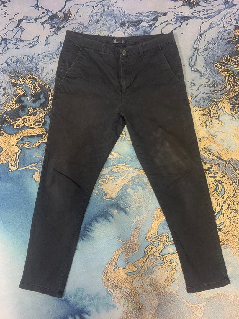 Normal Slack, Men's Fashion, Bottoms, Trousers on Carousell