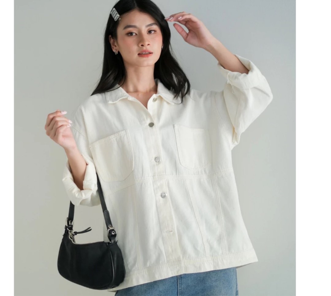 Rubylicious white denim jacket, Fesyen Wanita, Pakaian Wanita, Baju Luaran di Carousell