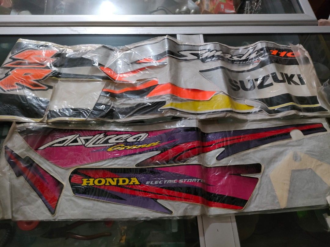 Stiker Polet Sepeda Motor., Motor di Carousell