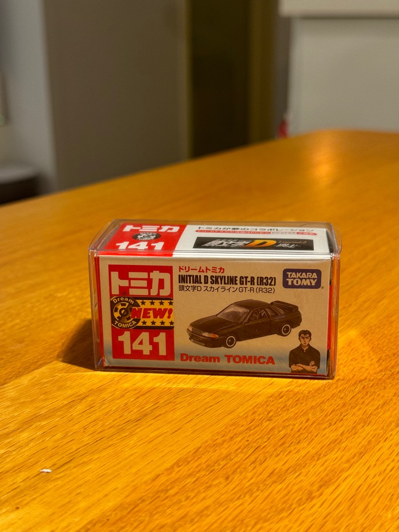 Tomy Tomica 141 頭文字D GT-R (R32), 興趣及遊戲, 玩具 & 遊戲類 - Carousell