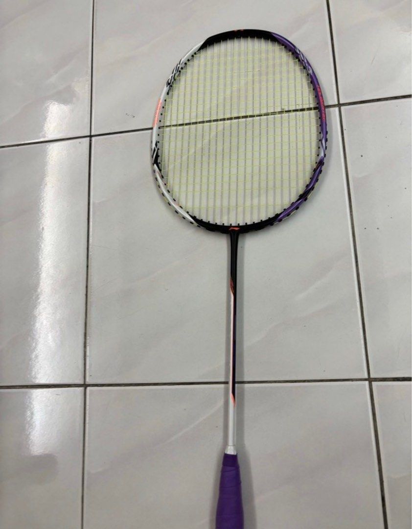 Wts Lining Halbertec 5000 4u, Sports Equipment, Sports & Games, Racket ...