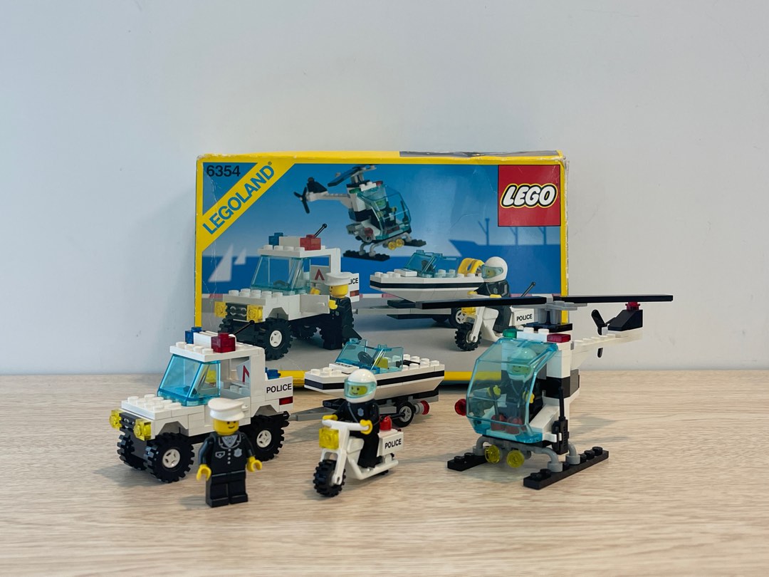 中古 LEGO LEGOLAND Town 6354 Pursuit Squad, 興趣及遊戲, 玩具 & 遊戲類 - Carousell